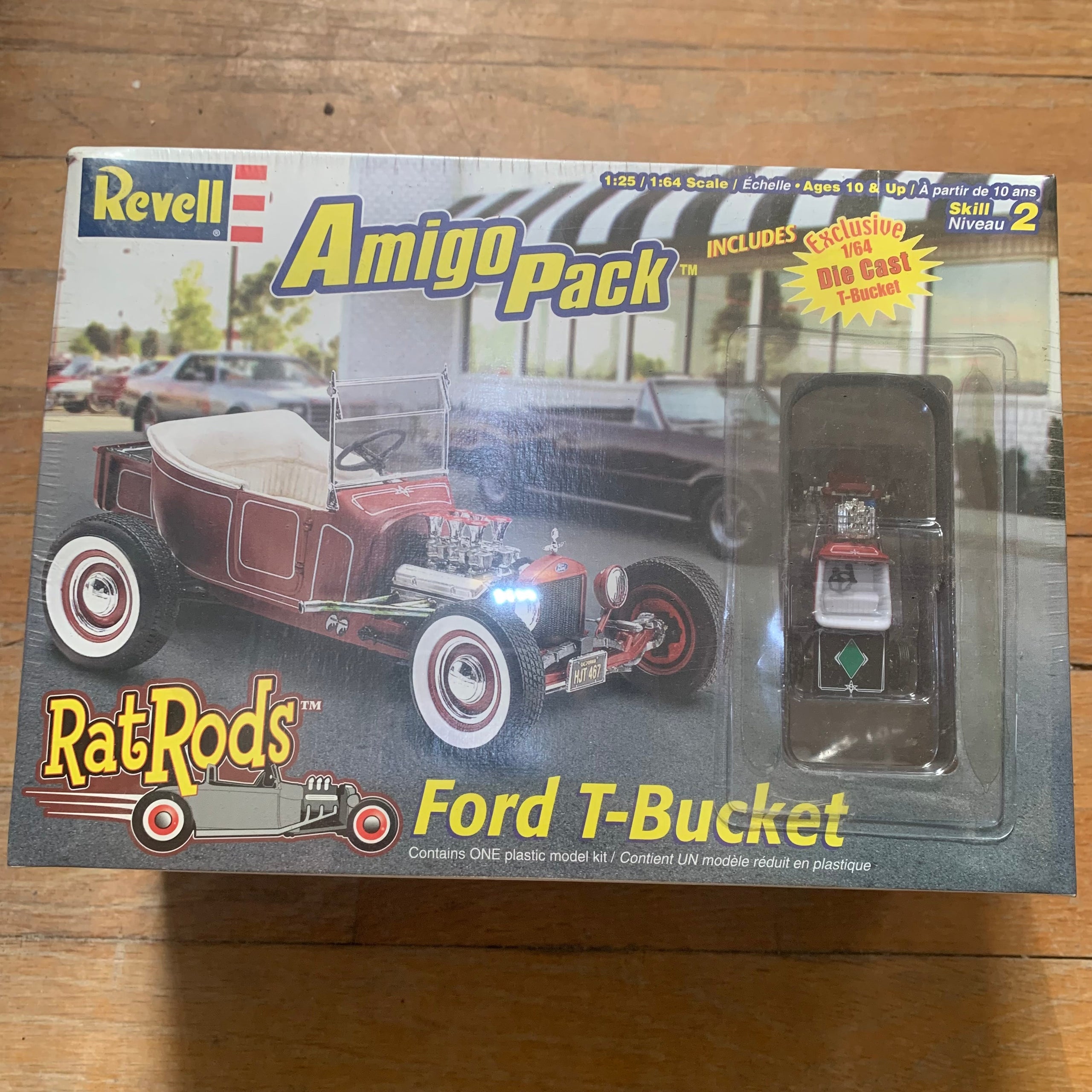 Ford T-Bucket Hot Rod Amigo Pack | ModelStore.ca