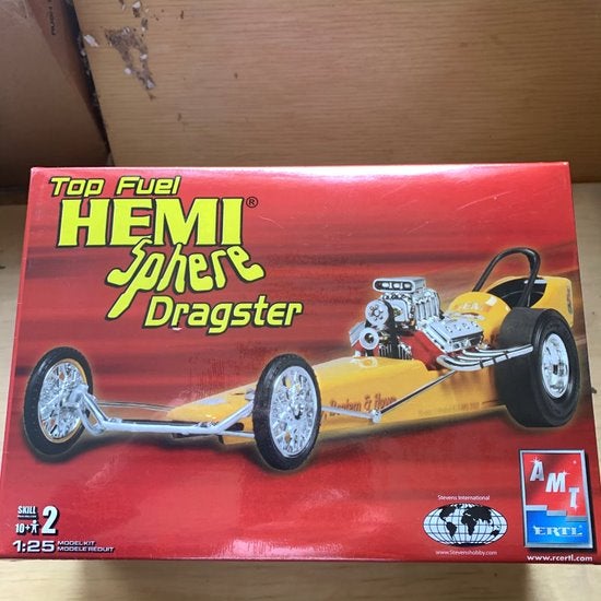 Top Fuel Hemi Sphere Dragster | ModelStore.ca